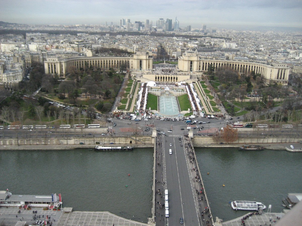 Paris im Winter: 19 Tipps und die besten Aktivitäten [lohnt sich!]